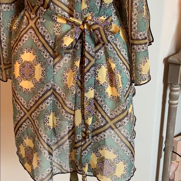 Lynn Ryan | Tops | Lynn Ryan Top Sz L | Poshmark